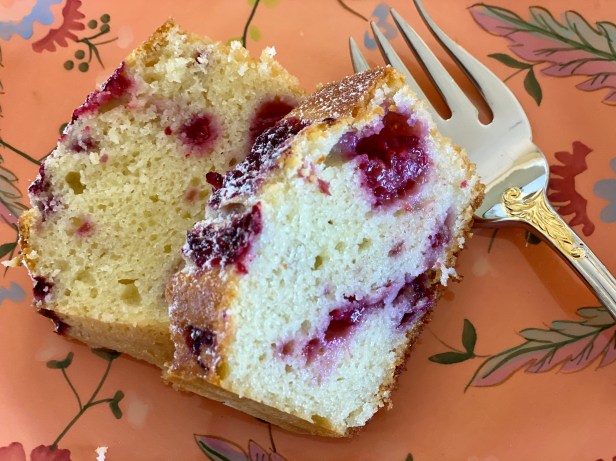 RICOTTA RASPBERRY POUND CAKE – It’s About the Food!